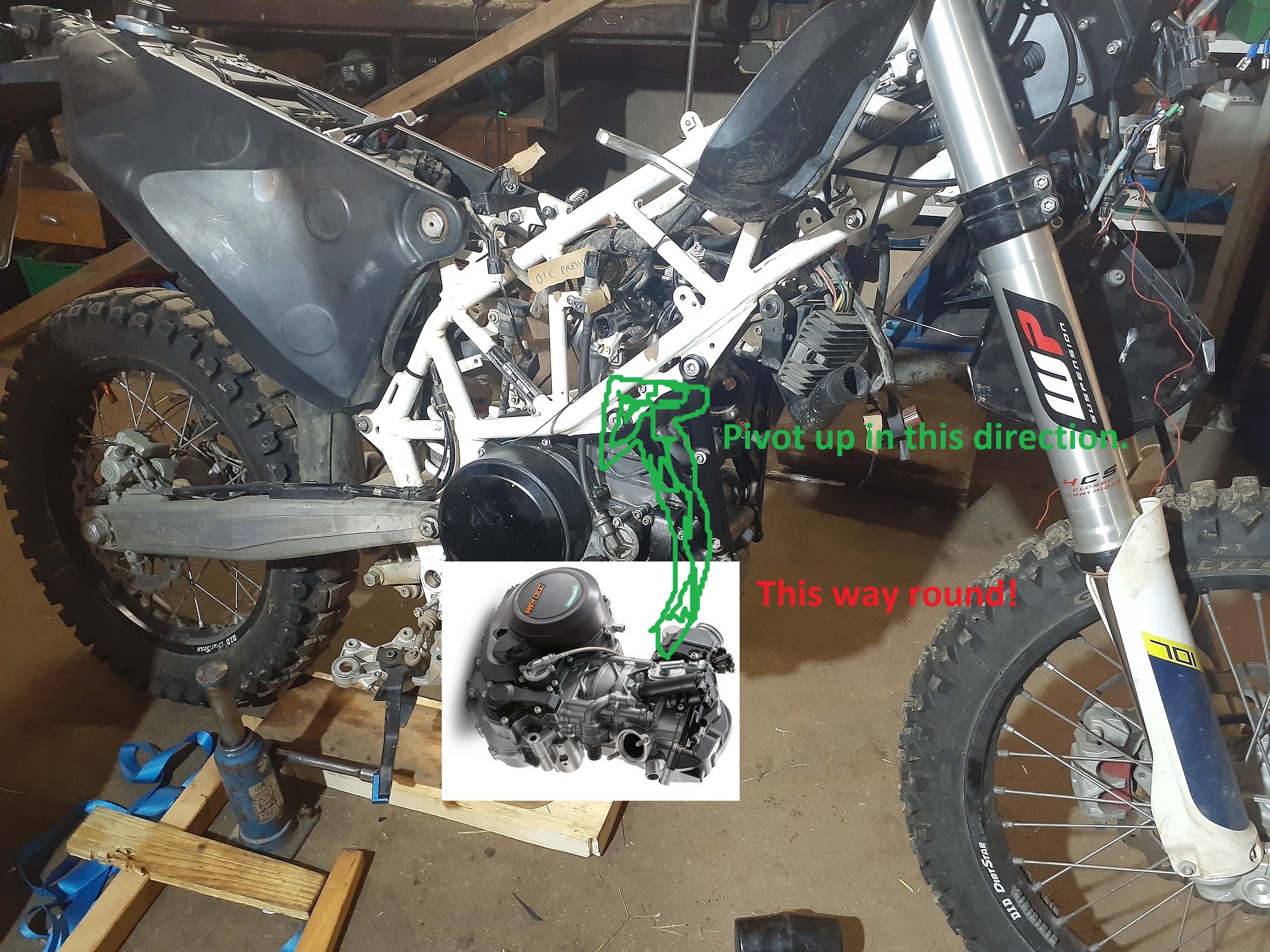 engine-sideways arrow – Dirtbike Jesus